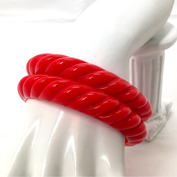 Unmarked | Jewelry | 2 Vintage Cherry Red Twisted Bangle Bracelets ...